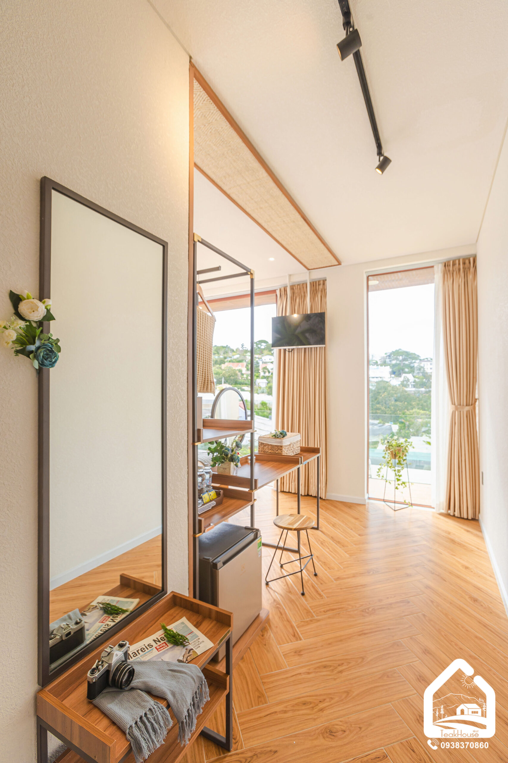 DELUXE 3 - MIMOSA 6 ( TẦNG B2 ) - Teakhouse Đà Lat